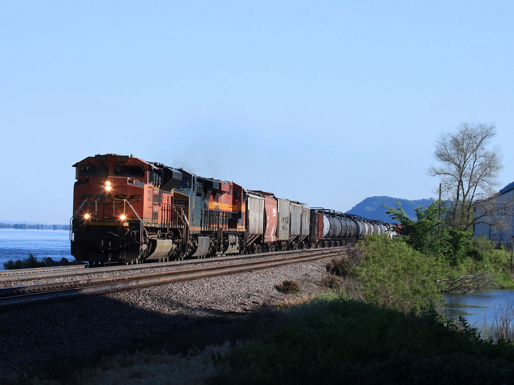 BNSF 9300